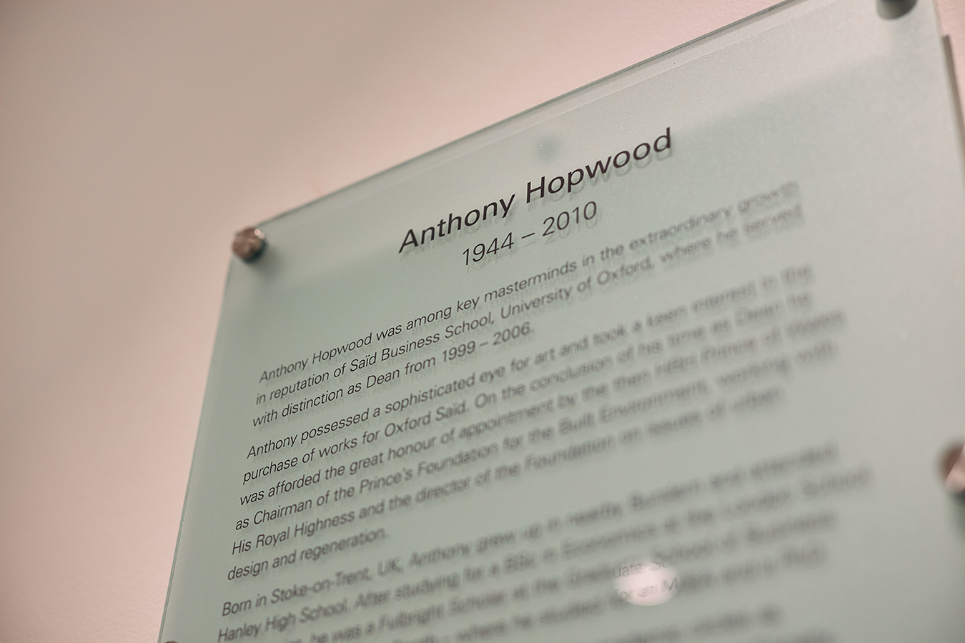 Oxford Saïd unveils Anthony Hopwood Gallery in honour of former Dean ...