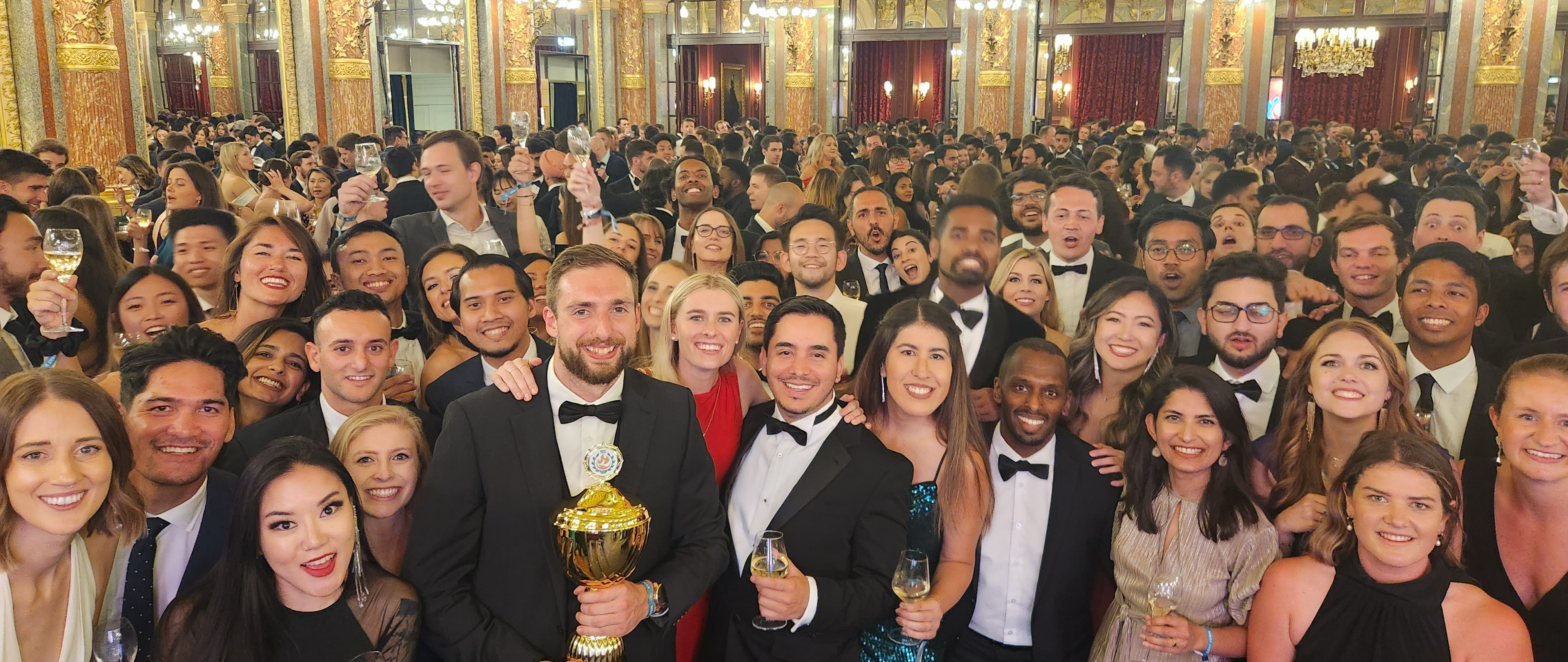 Oxford Saïd MBAs are victorious at ‘MBA Olympics’ in Paris for fifth ...